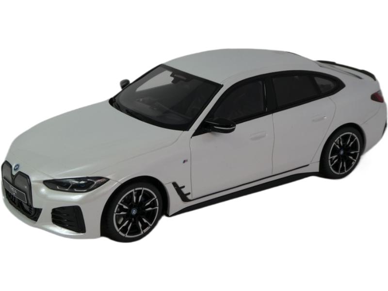 商品詳細 メーカー OTTO スケール 1/18 お届け時期 お届けの目安の記載を必ずご確認ください。 在庫について 在庫管理に関しましては細心の注意を払っておりますが、他サイトとの併売の為、在庫切れの場合がございます。万が一売り切れの場合...