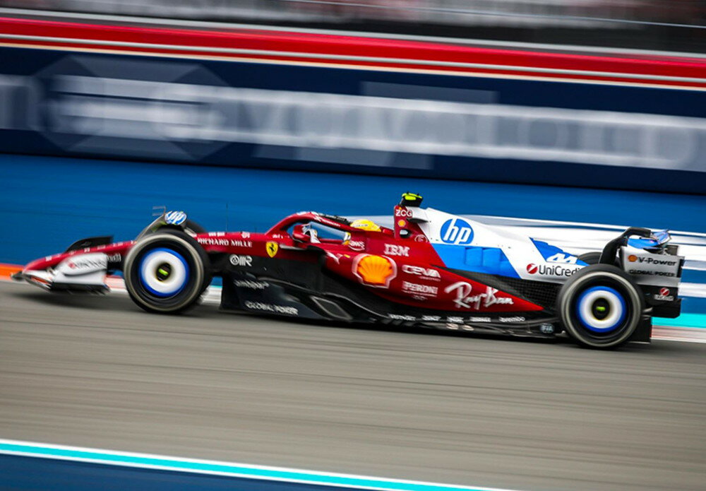 商品詳細 メーカー BBR スケール 1/18 お届け時期 お届けの目安の記載を必ずご確認ください。 在庫について 在庫管理に関しましては細心の注意を払っておりますが、他サイトとの併売の為、在庫切れの場合がございます。万が一売り切れの場合は...