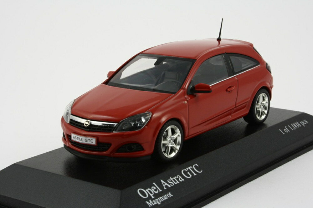 ▶ PRODUCT DETAILS メーカー MINICHAMPS スケール 1/43 商品状態 新品 ⚠ 海外製品に関するご案内 本製品は精密ディスプレイモデルのため、製造工程上、個体差が見られる場合がございます。...
