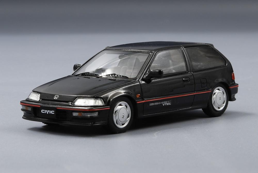 ▶ PRODUCT DETAILS メーカー Spark スケール 1/43 商品状態 新品 ⚠ 海外製品に関するご案内 本製品は精密ディスプレイモデルのため、製造工程上、個体差が見られる場合がございます。微細な塗装...