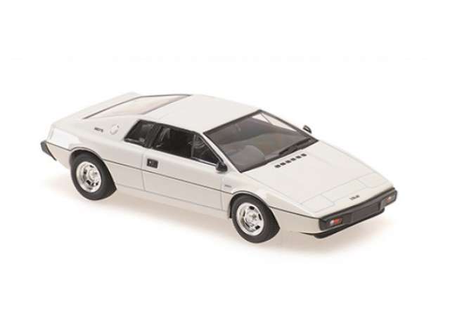 ▶ PRODUCT DETAILS メーカー Maxichamps スケール 1/43 商品状態 新品 ⚠ 海外製品に関するご案内 本製品は精密ディスプレイモデルのため、製造工程上、個体差が見られる場合がございます。...