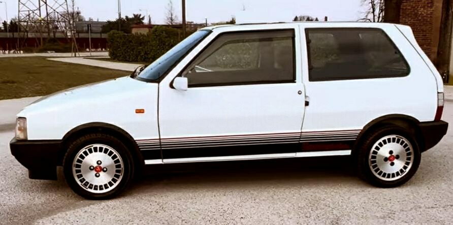 商品詳細 メーカー MITICA-DIECAST スケール 1/18 お届け時期 お届けの目安の記載を必ずご確認ください。 在庫について 在庫管理に関しましては細心の注意を払っておりますが、他サイトとの併売の為、在庫切れの場合がございます。...