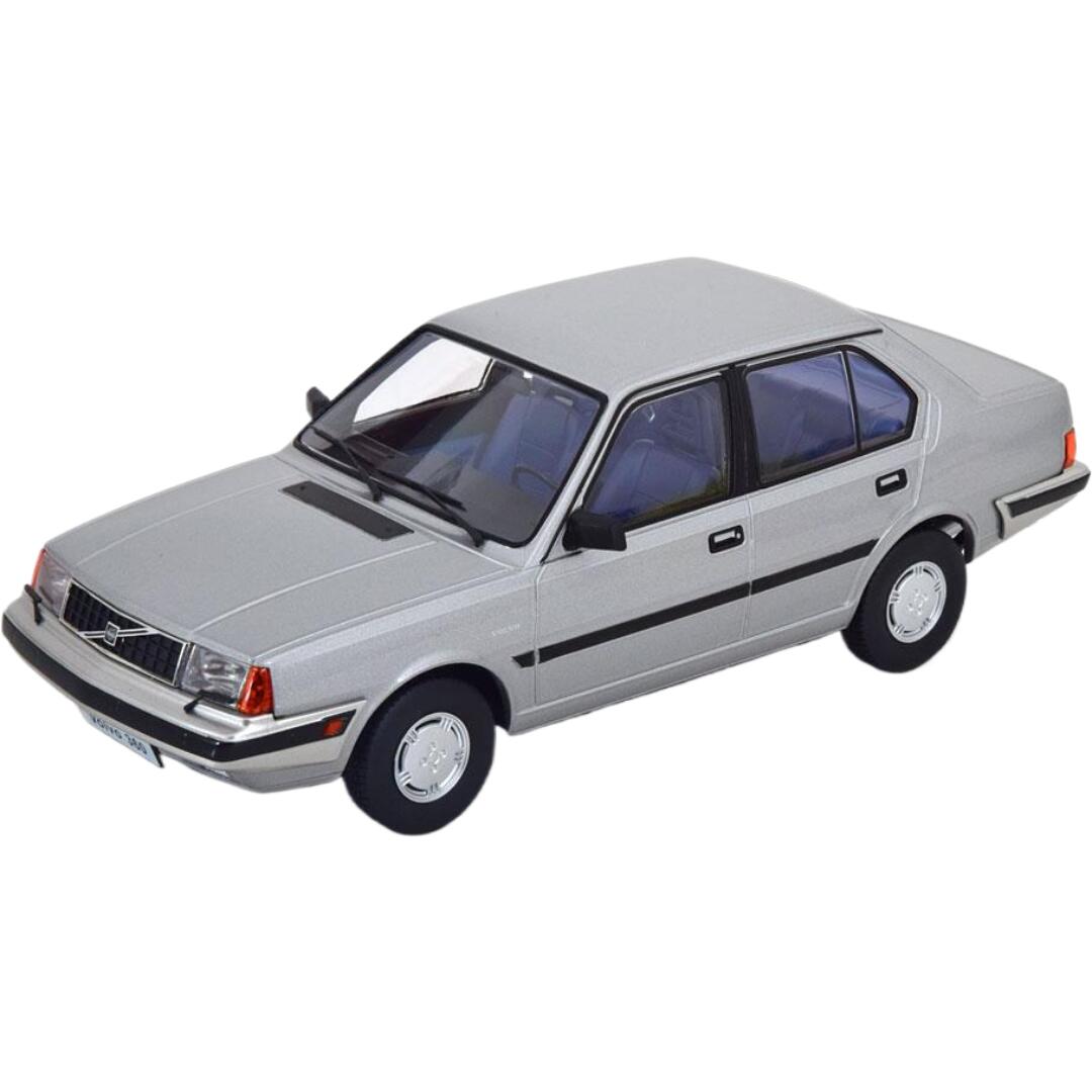 ▶ PRODUCT DETAILS メーカー TRIPLE9 スケール 1/18 商品状態 新品 ⚠ 海外製品に関するご案内 本製品は精密ディスプレイモデルのため、製造工程上、個体差が見られる場合がございます。微細な...