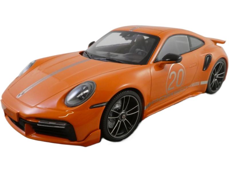 商品詳細 メーカー MINICHAMPS スケール 1/18 お届け時期 お届けの目安の記載を必ずご確認ください。 在庫について 在庫管理に関しましては細心の注意を払っておりますが、他サイトとの併売の為、在庫切れの場合がございます。万が一売...