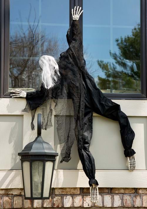 商品説明 主な機能/スペック・頭部、手、足は成型発泡スチロール製・ワイヤー製の手足は自由にポーズ調整が可能・各手にフック付きで吊り下げ可能・頭部には合成繊維の髪が接着・本体はチーズクロス製のローブで覆われています・高さ約152cm、腕の広が...