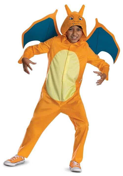 ポケモン、リザードンをモチーフにしたキッズコスプレ衣装です。ハロウィン、仮装パーティー、イベントに最適な可愛いデザイン。 ▶ セット内容 ✓ フード付きジャンプスーツ ✓ 羽（1対） ※ 記載以外の小...