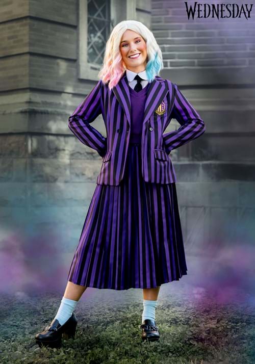 ウェンズデーに登場するエニド・シンクレアのコスプレ衣装です。ハロウィン、仮装パーティー、学園祭などのイベントに最適な本格的な制服デザイン。 ▶ セット内容 ✓ シャツ ✓ ベスト ✓ ジ...