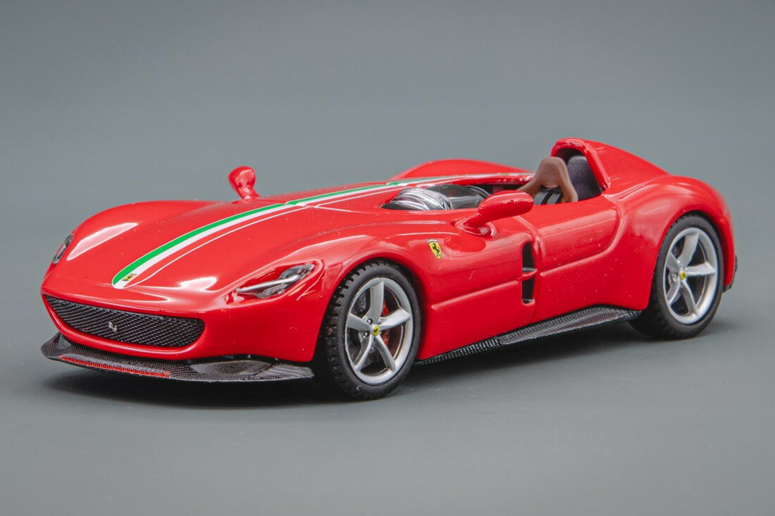 ▶ PRODUCT DETAILS メーカー Bburago スケール 1/43 商品状態 新品 ⚠ 海外製品に関するご案内 本商品は海外メーカーによる量産モデルのため、塗装のわずかなムラ・小キズ、パーツ取り付け位置...