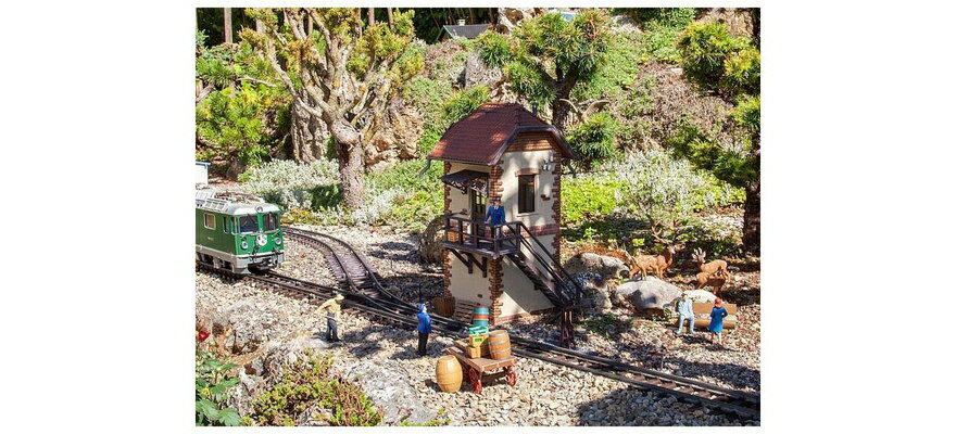 商品詳細 メーカー Faller スケール G 電源方式 デジタルデコーダー 非搭載 お届け時期 お届けの目安の記載を必ずご確認ください。 在庫について 在庫管理に関しましては細心の注意を払っておりますが、他サイトとの併売の為、在庫切れの場...