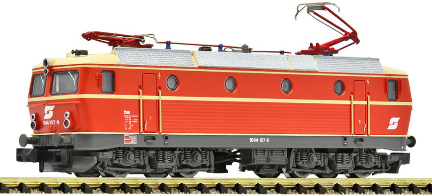 商品詳細 メーカー Fleischmann スケール N 電源方式 DC デジタルデコーダー DCC お届け時期 お届けの目安の記載を必ずご確認ください。 在庫について 在庫管理に関しましては細心の注意を払っておりますが、他サイトとの併売の...