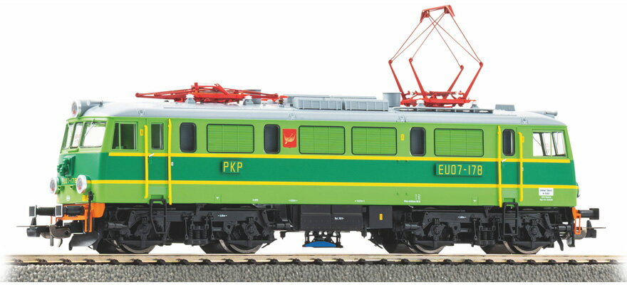 商品詳細 メーカー Piko スケール H0 電源方式 DC デジタルデコーダー DCC お届け時期 お届けの目安の記載を必ずご確認ください。 在庫について 在庫管理に関しましては細心の注意を払っておりますが、他サイトとの併売の為、在庫切れ...