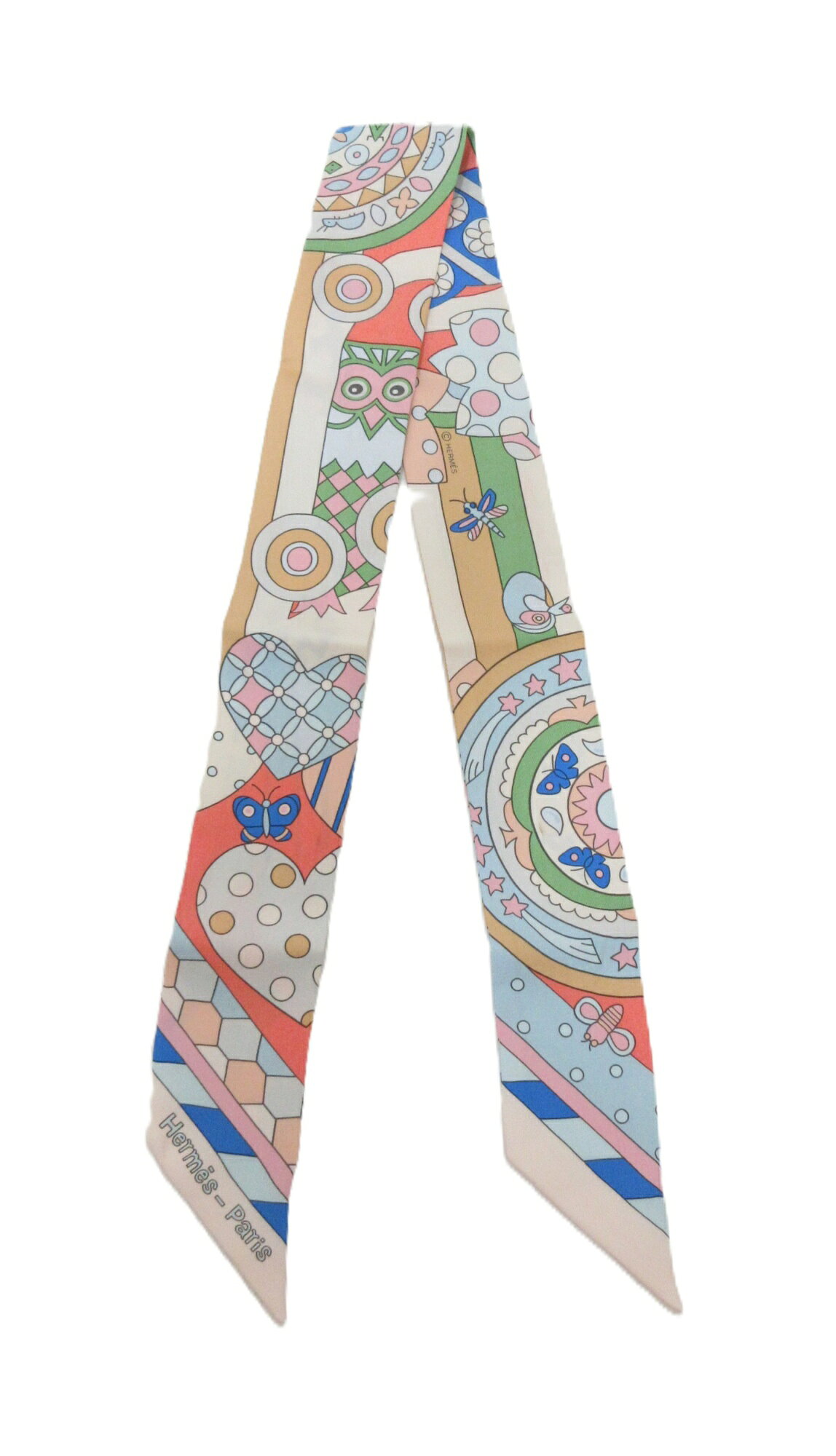 商品詳細 ブランド名 HERMES/エルメス 商品名 エルメス　ツイリー 　　型番 シリアル サイズ W5、H85.5cm 　※サイズは当店平置き実寸サイズです。タグの表記とは異なる場合があります。 カラー ピンク/マルチ 　※画面の発色具...