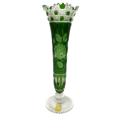 商品情報 ブランド マイセン ライン 色被せ一輪挿し 型番 - 素材 クリスタルガラス 縦幅 24cm 横幅 7cm 奥行き 6cm 付属品 なし 色 グリーン サイズ -