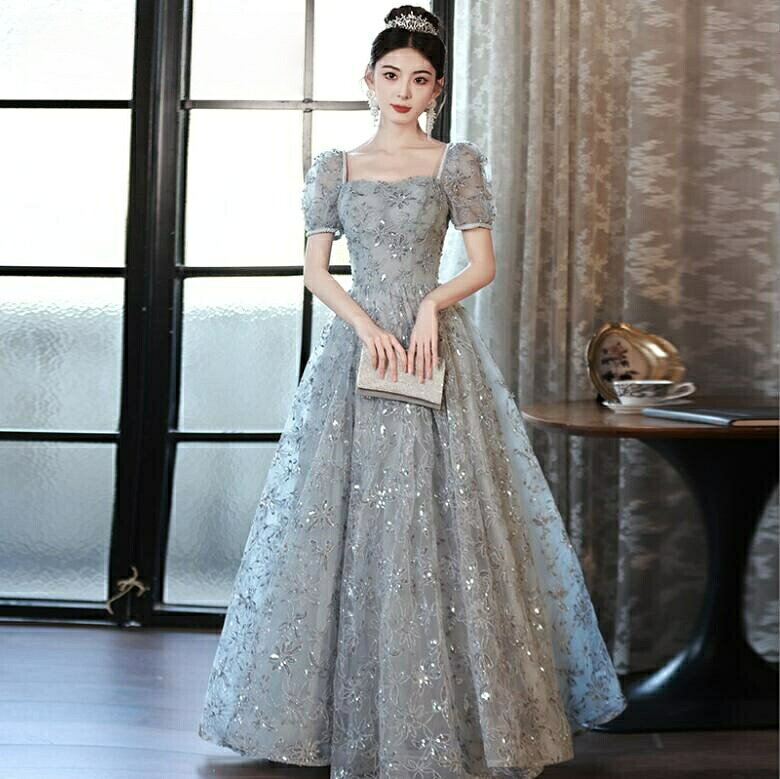 商品名ドレス 結婚式 二次会 商品詳細サイズ:写真通りセット内容:ワンピース◆伸縮性:やや有り◆透け感:なし◆背面デザイン: 編み上げタイプ◆生地の厚さ:柔らかく、肌触りの良い生地を使用しています◆モデル参考:身長:168CM/46KG S...