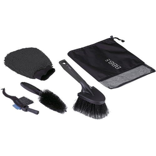 スペック■高い耐久性のブラシ/ミトンセット。■4点をまとめて収納できる袋も付属。特長4ピース洗車用ブラシセット。在庫状況■通常2〜5日ほどで発送（土日祝除）詳しくはこちら※在庫状況は当店、メーカー在庫を含みます。また、リアルタイムでの更新で...