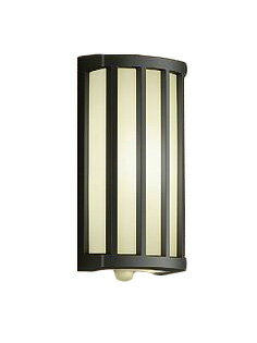 ●必要な時だけ点灯。省エネと防犯を考えたセンサーです。(LED内蔵)LED 6.8W電球色 2700Kプラスチック 黒アクリル 乳白（マット）巾140 高285 出85mm1.0kg■点灯照度調節機能付（暗・明）■点灯保持時間60秒■AC1...