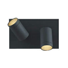 コンパクトサイズで壁面に同化しながら吹抜空間の明るさを確保します。電球色◆消費電力:11.6W◆光束：960lm◆色温度:2700K◆演色性:Ra93LED一体型本体・灯具：アルミダイカスト・マットブラック塗装フード：アルミダイカスト・マッ...