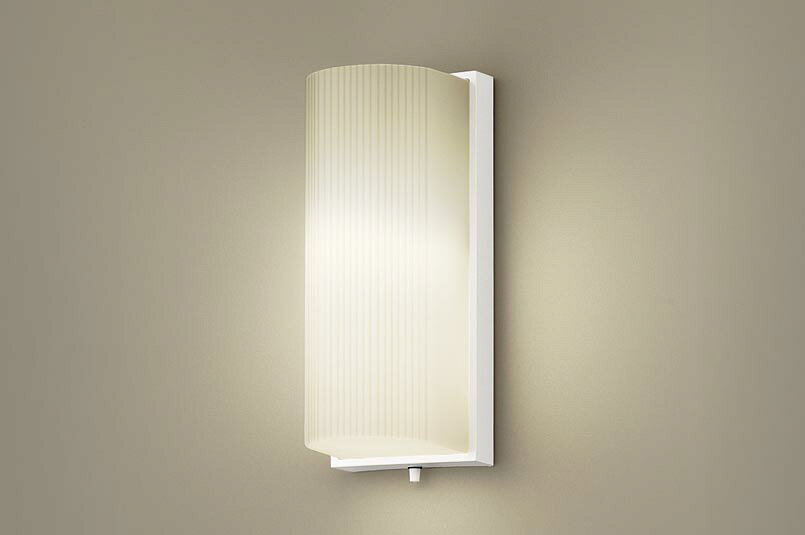◆LED電球小形電球タイプ4.3W1灯（E17）（電球色）◆色温度：2700 K◆光源寿命40000時間（光束維持率70％）◆幅：123 mm◆高：291 mm◆出しろ：120 mm◆質量：0.7 kg◆ランプ品名：LDA4LHE17S4◆...