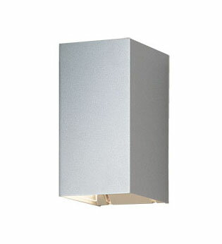 ●外壁に調和し、美しい間接光でエクステリアを引き立てる。ランプ同梱包LED電球小形電球タイプ4.3W1灯（E17）（電球色）色温度：2700K幅：84mm高：165mm出しろ：115mm質量：0.9kg器具光束：79lm電圧：100V消費電...