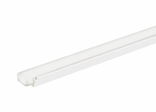 100Vでこのサイズ。18×18mmのコンパクトサイズ。連結簡単コネクタ式間接照明。入力電圧：AC100V本体：PC付属品：取付クリップ+取付用ビス電源コード別途必要取付オプション別途白色 4000KRa84全長：1441mm皮相電力：7....