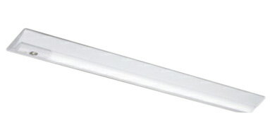 昼光色(6500K)器具光束：5100lm消費電力：34W本体：CGC t0.35 白LEDバー：ポリカーボネート(乳白カバー)質量：2.7kgリモコン自己点検機能付電池内蔵形ニッケル水素蓄電池電源電圧100V〜242V充電モニター(緑)/...