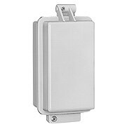 材質：ABS樹脂ライトベージュ色取付基板：なし(ボデー直付)カバー：持上式※電設資材につきましては、一個単位での販売ができない商品もございます。※画像は代表型番のものです。実際の商品の仕様とは異なる場合があります。【ボデー直付】 【屋内屋外...