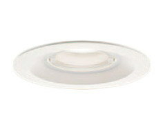 ランプ別梱包LEDフラットランプφ70 クラス700 1灯（口金GX53-1）色温度：2700K埋込穴径：φ150mm埋込高：80mm器具光束：500lm電圧：100V消費電力：7W消費効率：71.4lm/W【アルミ枠】ホワイトつや消しRa...