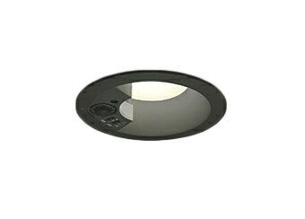 ブラック電球色定格光束：533lm定格消費電力：8.5WRa942700K15VA(100V)アルミダイカストカバー：樹脂(乳白)0.4kg人感センサーON-OFF型取付可能天井厚5-25mm調光器不可センサー機能連動可能LED一体型浅型埋...