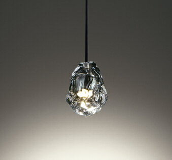 ●氷の塊のような無垢な透明感ときらめき。空間に浮遊する幻想的なあかりのオブジェといった趣です。電球色定格光束：477lm定格消費電力：5.4WRa942700Kガラス（透明）コード収納フレンジ付巾100・高120・全高658-1258・1....