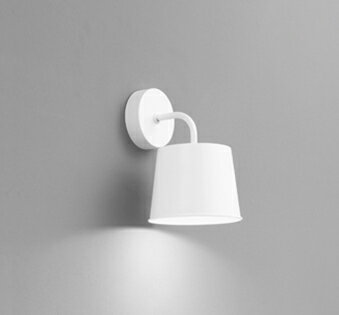 ●身近な紙コップのほっとするかたちをあかりに。くるりとしたフチの仕上げに愛着を感じるデザインです。昼白色定格光束：486lm定格消費電力：4.4WRa945000KLED電球ミニクリプトン形4.4W（E17）No.292AN鋼（マットホワイ...