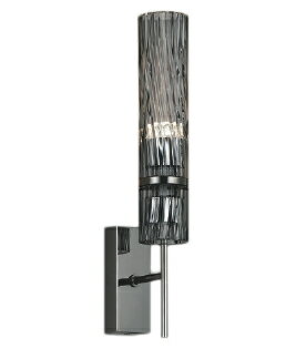 緩やかな曲線を描くリブガラスセードが空間に華やかさときらめき感を与えるブラケット。落ち着いた色のカラーセードとグレード感のあるメッキ飾りが優美にインテリアに調和します。LED(温白色)色温度：3500K演色性：Ra93消費電力：3.5W光束...