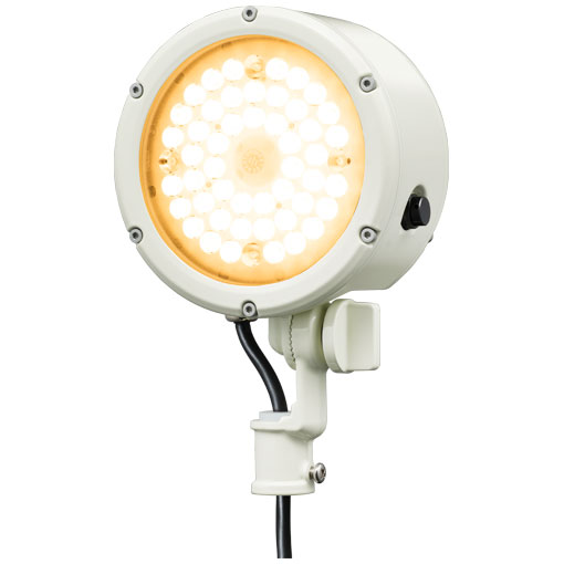 配光：中角タイプ光源色：電球色（2700K）定格光束：4050lm消費電力（100V）：33.9W平均演色評価数：Ra80質量：1.8kg1/10ビームの開き：48°電圧/周波数：100〜240V対応、50/60Hz共用本体：アルミダイカス...