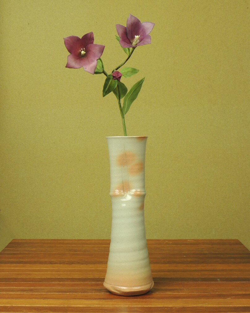萩焼・花瓶 萩焼・竹筒花入れ、紙箱。ギフト対応 サイズ：口径約5cm、高さ24cm 2