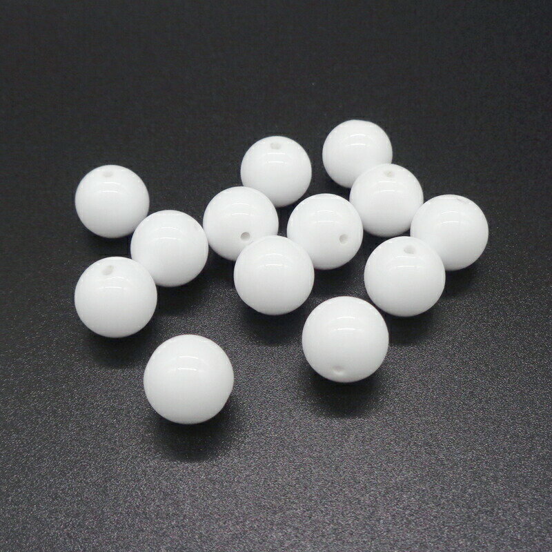 アクリル製品は管を通して型にアクリルを流して作成しますが、その管を切り離した際に傷のようなものが残る場合がございます。 予めご了承頂いた上でご注文下さい。気になる方はご注文前にお問い合わせ下さい。 色サンプルをいただければ染め加工出来ます。...