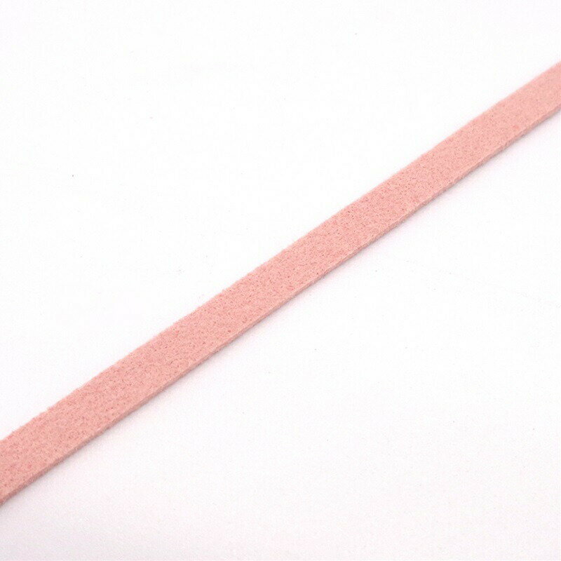 スエード調の平コードです。 色鮮やかで、毛羽立ちにくく扱いやすい材質です。 ※商品の性質上、使用状況や保管状況によって退色・変色する場合がございます。 サイズ： 全長約90cm、厚さ約1mm 幅 3mm・5mm・9mm ポリウレタン製 &n...