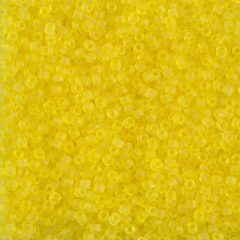 【サイズ】11/0外径：約1.6mm 穴の大きさ：約0.8mm 糸が通りやすいよう穴が大きめであり、ガラスの部分が薄く軽いビーズです。 ビーズ織り・ビーズステッチに適しています。 ※製造ロットにより、同じ品番でも多少の色違いが生じる場合があ...