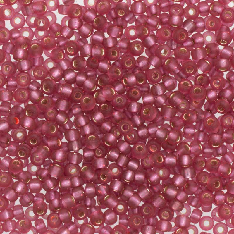 カラー番号：#1636 外径：約2mm 穴の大きさ：約0.8mm ビーズステッチやビーズモチーフ作り等、ビーズワークに欠かせない「シードビーズ」です。 シンプルなので幅広い用途に使用できます。【色味について】※ロットによって色味が変わる場合...