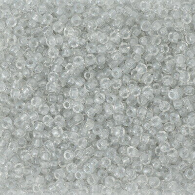 カラー番号：#2269 外径：約2mm 穴の大きさ：約0.8mm ビーズステッチやビーズモチーフ作り等、ビーズワークに欠かせない「シードビーズ」です。 シンプルなので幅広い用途に使用できます。【色味について】※ロットによって色味が変わる場合...