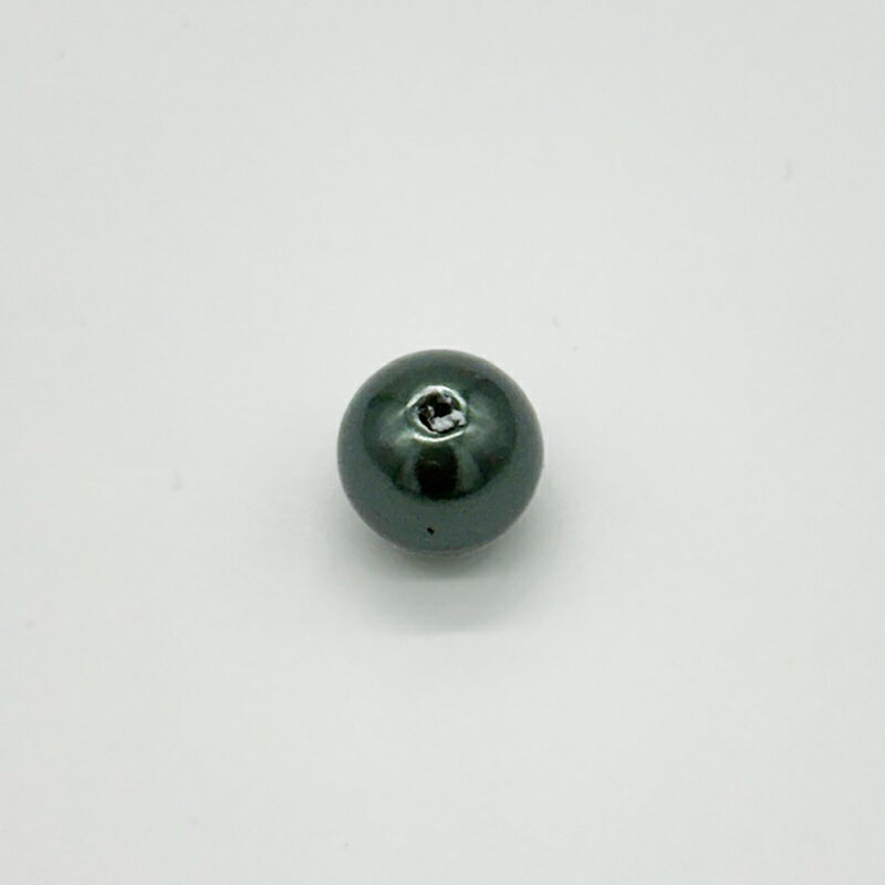 プラスチック製のベーシックな通しパールです。 日本製高品質です。 ※1本売りですので個数は目安にして下さい。 ※後染めの商品の為、入荷時期により色が若干変わります。 ※品番「No.○○」と記載のカラーパールは廃盤の為、「B○○」と記載の品番...