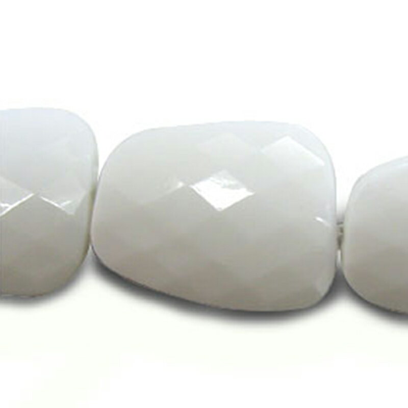 アクリル製品は管を通して型にアクリルを流して作成しますが、その管を切り離した際に傷のようなものが残る場合がございます。予めご了承頂いた上でご注文下さい。 気になる方はご注文前にお問い合わせ下さい。 アクリル製品はお客様のご希望の色に染めるこ...