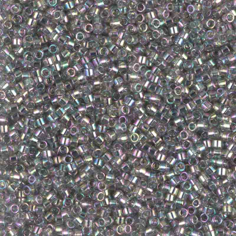 【サイズ】11/0外径：約1.6mm 穴の大きさ：約0.8mm 糸が通りやすいよう穴が大きめであり、ガラスの部分が薄く軽いビーズです。 ※製造ロットにより、同じ品番でも多少の色違いが生じる場合があります。予めご了承ください。 ビーズ織り・ビ...