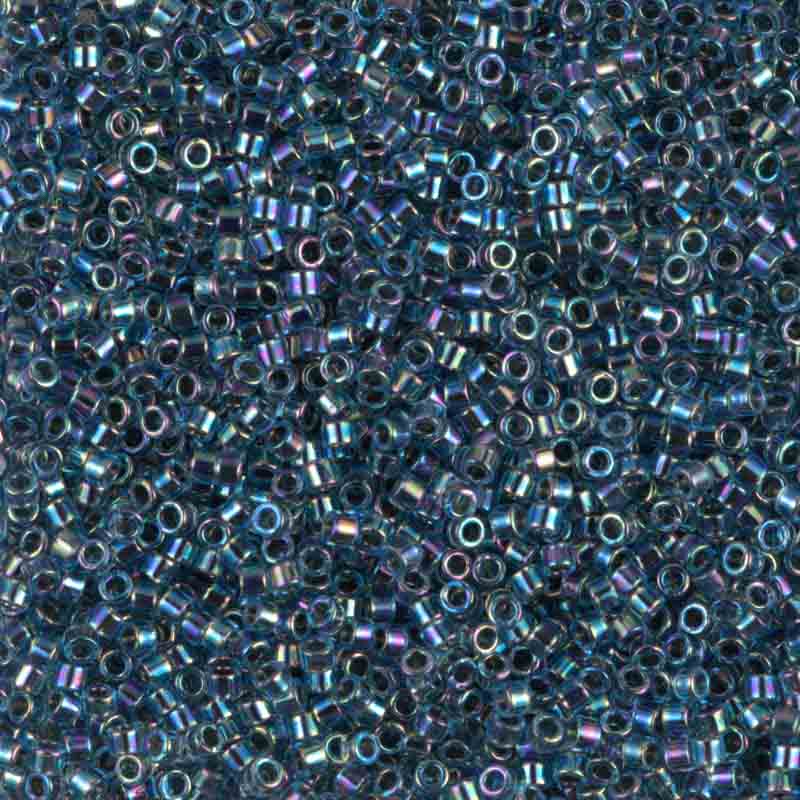 【サイズ】11/0外径：約1.6mm 穴の大きさ：約0.8mm 糸が通りやすいよう穴が大きめであり、ガラスの部分が薄く軽いビーズです。 ※製造ロットにより、同じ品番でも多少の色違いが生じる場合があります。予めご了承ください。 ビーズ織り・ビ...