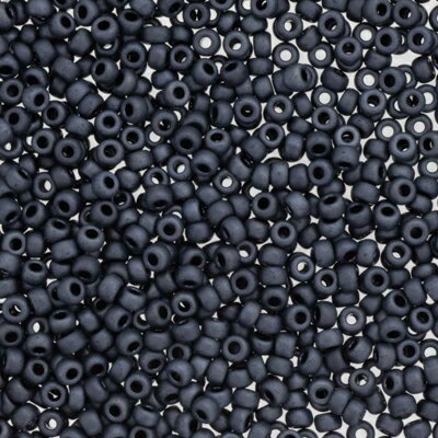 カラー番号：#2001 外径：約2mm 穴の大きさ：約0.8mm ビーズモチーフ作りに欠かせないメジャーなビーズです。 シンプルなので幅広い用途に使用できます。【色味について】※製造ロットにより、同じ品番でも多少の色違いが生じる場合がありま...