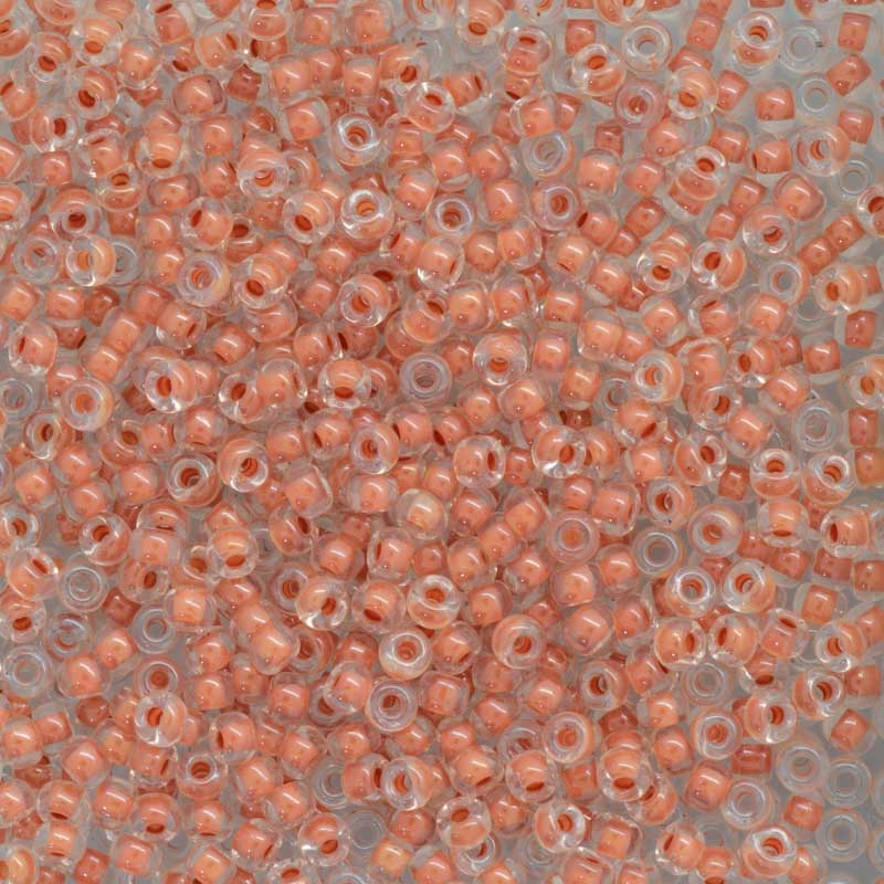 カラー番号：#213外径：約2mm 穴の大きさ：約0.8mm ビーズステッチやビーズモチーフ作り等、ビーズワークに欠かせない「シードビーズ」です。 シンプルなので幅広い用途に使用できます。【色味について】※製造ロットにより、同じ品番でも多少...