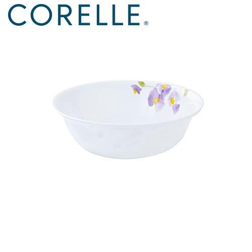 【商品概要】 中ボウル 水彩で描かれた紫やピンクの花模様が特徴のコレール「バイオレットミスト」シリーズ。 かわいらしさとエレガントさを兼ね備え、食卓を彩ります。 独自の三層構造のガラスで破損、欠けに強く、丈夫なのでお子様も安心。 薄い素材だ...