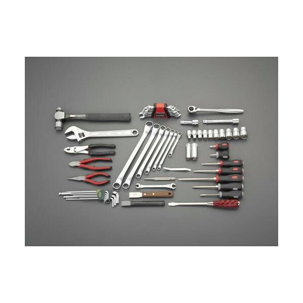 特徴 ●差込角12.7mm(1/2") オートメカニック用工具セットです。 ●(セット内容):56点セット ●(1/2")ソケット(6P):8・10・12・13・14 ●(1/2")ソケット(12P)・17・19・21・22・24mm ●(...