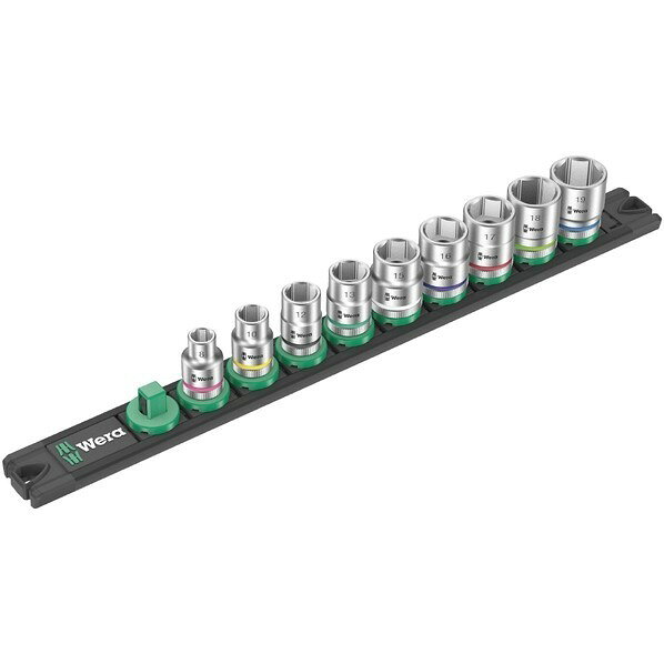 特徴 入組数:9個 レールサイズ(mm):30×340 ソケットレールB 4 サイクロップソケットレンチインサートセット。 3/8”の9個の手動および機械用ソケット(非衝撃性)を備えたソケットレール。 スムーズな回転機構により、ソケットを確...