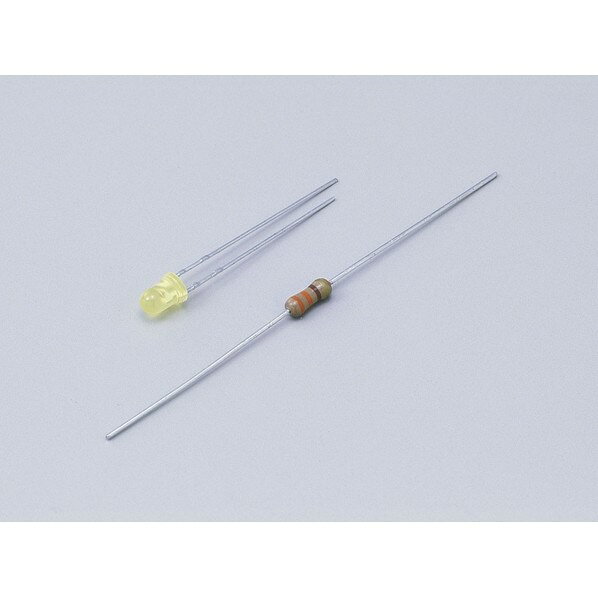 特徴 ●定格電流:25mA ●動作温度:-20℃〜+75℃ ●3〜6V用抵抗(330Ω)付 ●φ3mm ●入数:5個 ●カラー:イエロー 仕様 サイズ 3mm カラー 黄 入数 1個 HKLED3H(Y)