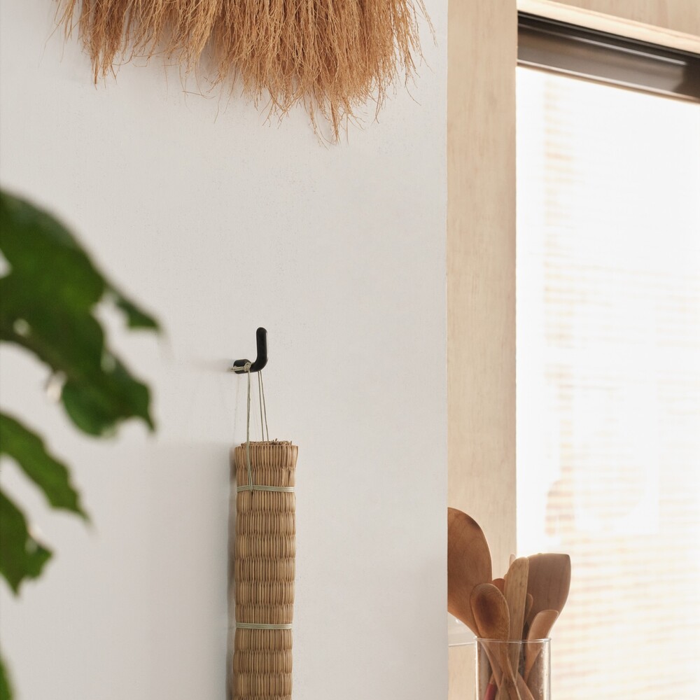 商品情報 海外購入の注意事項 1.個人情報のお取扱いについて 当店は、インターネット通販で取得したお客様の個人情報を、当店からのお知らせや配送業者への委託にのみ使用し、無断で第三者に譲渡・漏洩しません。安心してご利用ください。ただし、法的機...