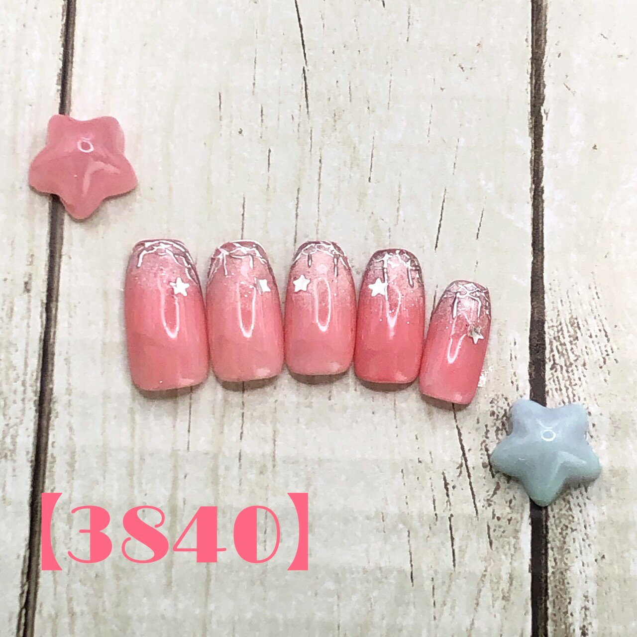 商品情報セット内容チップの装着・着脱の説明書チップを装着するテープ1回分サイズ/寸法サイズ寸法に関しましては、ご選択のチップ種類（ 「ロンルラウンド・ショートオーバル・カジュアルラウンド・カジュアルスクエア 」の中のいずれか）の画像に記載し...